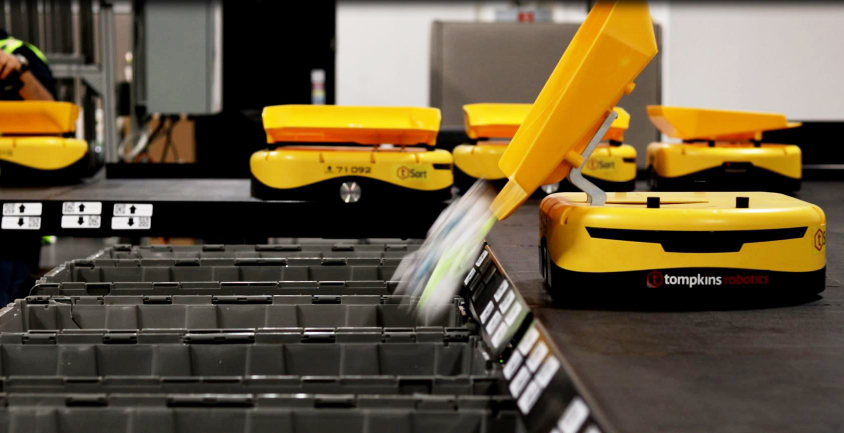 Tompkins Robotics - Hy-Tek Intralogistics